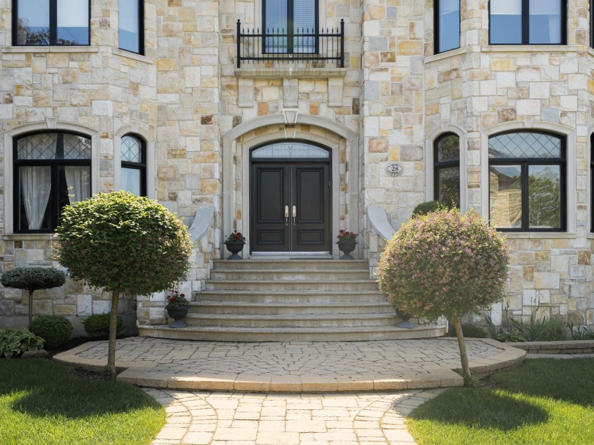 M Real Estate: Envision a World of Possibilities